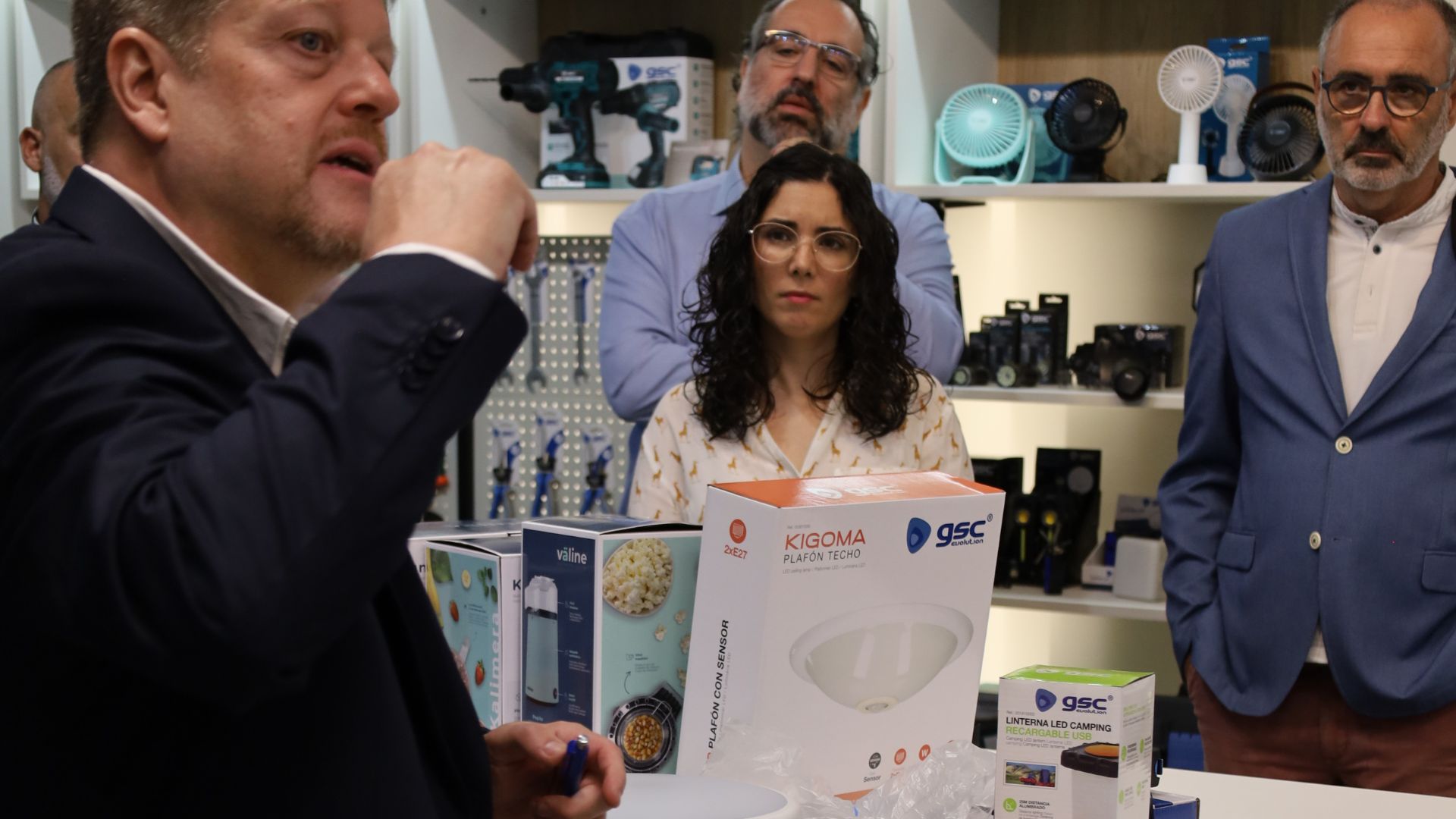 La red comercial se reúne en Garsaco